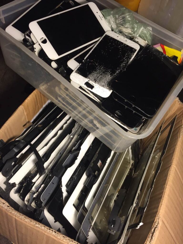 Expert iPhone Screen Repair in Adelaide - SA Phone Clinic